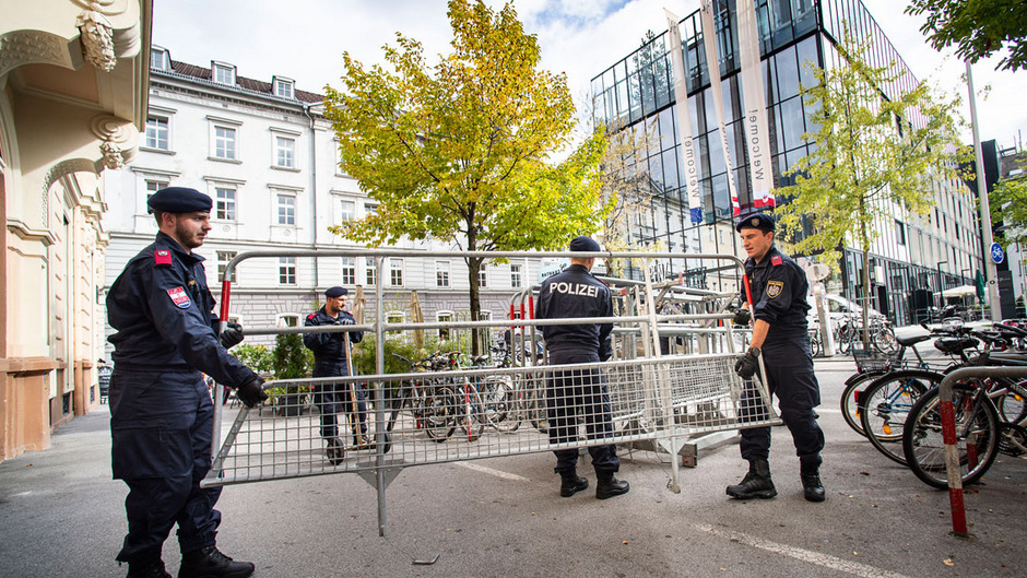 Belgian firefighters shake hands with police as they go on strike for ...